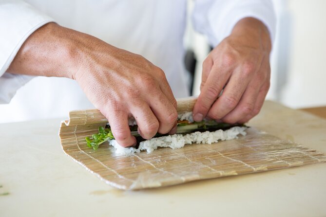 Handmade Sushi Cooking Class With Local Chef in Pittsburgh - Why This Experience Works