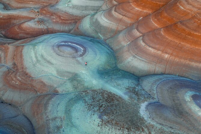 Hanksville: Purple Mountain Photography Tour - The Bottom Line