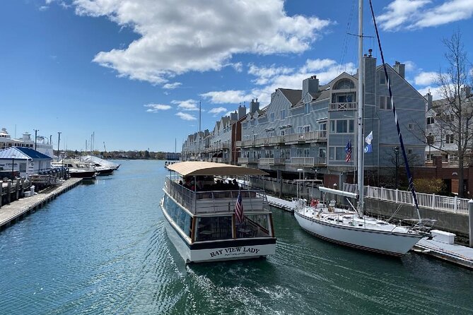 Harbor Lights and Sights Cruise - FAQs