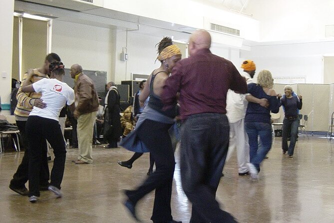 Harlem Swing Dance History Stroll and Dance Class - Who Will This Tour Suit Best?