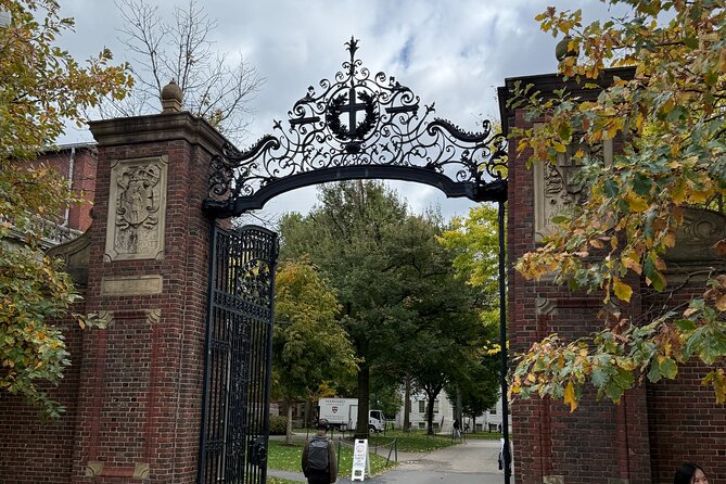 Harvard's Haunts Solo Smart Phone Guided App Ghost Walking Tour - A Deep Dive into the Tour Experience