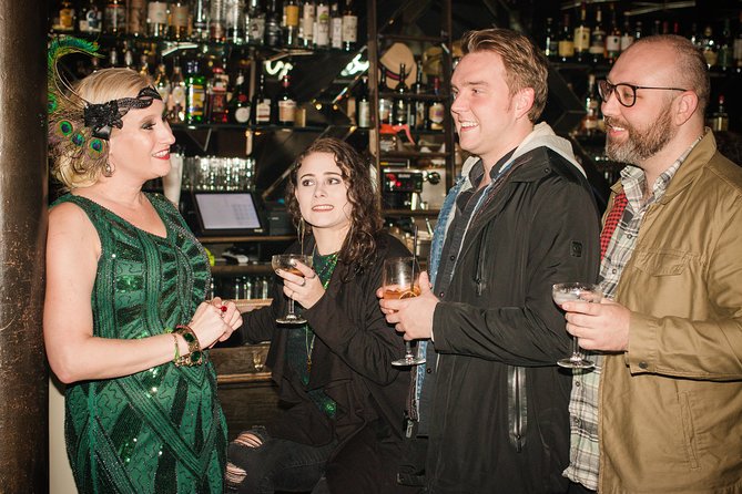 Haunted Chicago Booze and Boos Ghost Walking Tour - Who Is This Tour Best For?