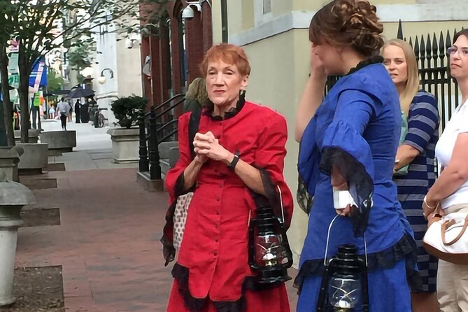 Haunted Nashville Night-Time Walking Tour with Costumed Guide - Exploring the Itinerary in Detail