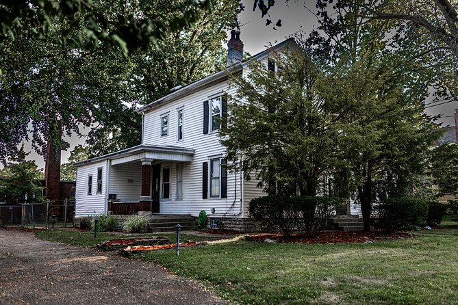 Haunted Tour in Mount Healthy from Cincinnati - A Closer Look at the Haunted Tour Experience