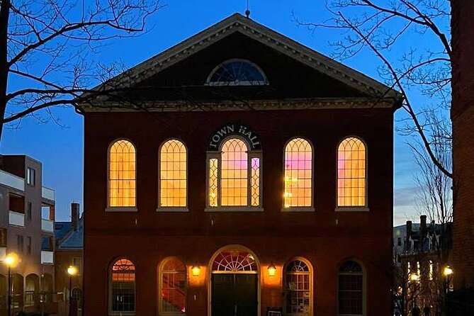 Hauntings, History and Legends Tour in Salem - Key Points
