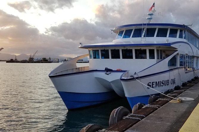 Hawaii Semisub Classic Friday Fireworks Dinner Cruise - A Detailed Look at the Experience