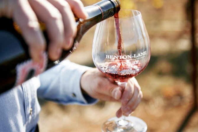 Heart of Willamette Winery Pass : Wine Tastings and Discounts - Introduction