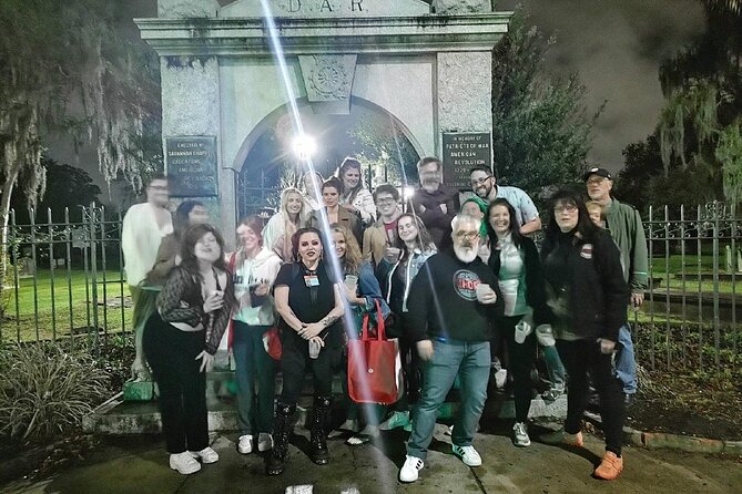Hell Cat Ghost Tour - Savannah's Haunts and Horror - The Experience: What You Can Expect