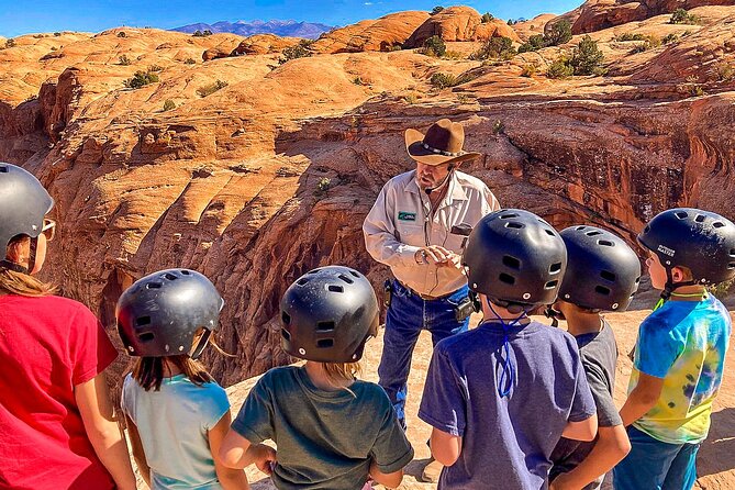 Hell's Revenge 4x4 Off-Roading Tour from Moab - FAQ