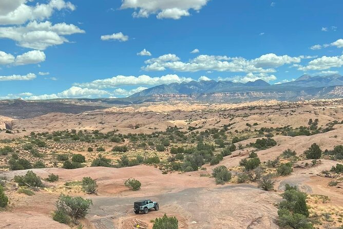 Hells Revenge Private 4x4 Guided Jeep Experience in Moab - Transportation and Group Size