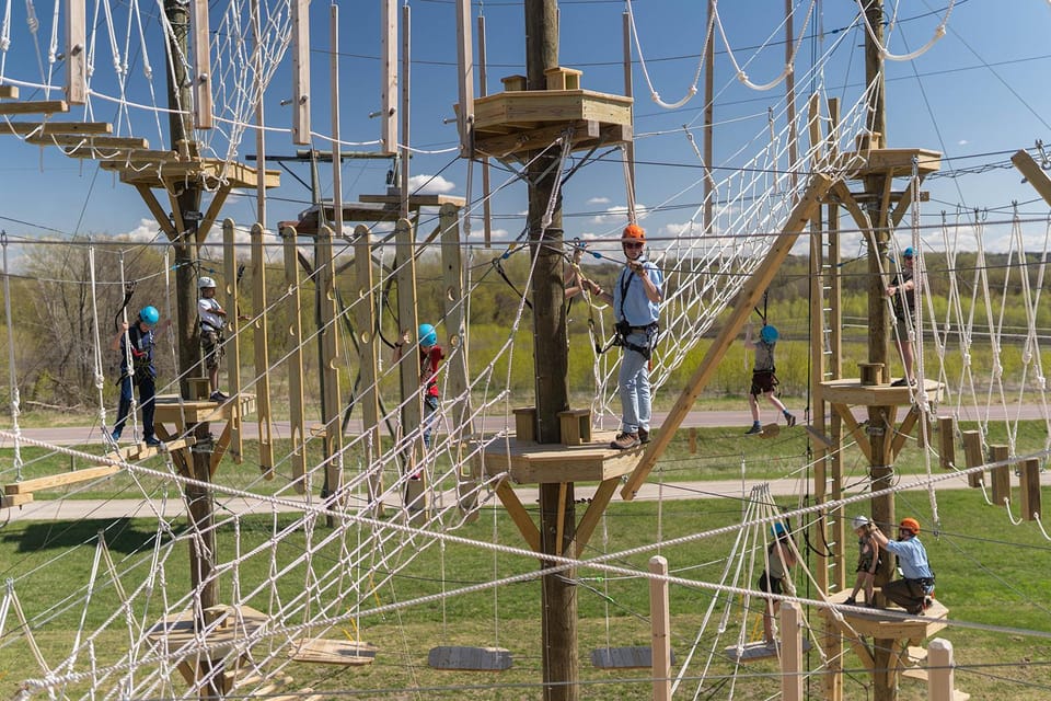 Henderson, Minnesota: High Ropes Obstacle Course Experience - What to Expect from the High Ropes Obstacle Course