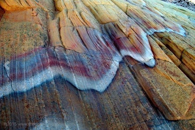 Hiking in Kanab: Walk and photograph scenic Yellow Rock in the Grand Staircase - An In-Depth Look at the Yellow Rock Hiking Experience