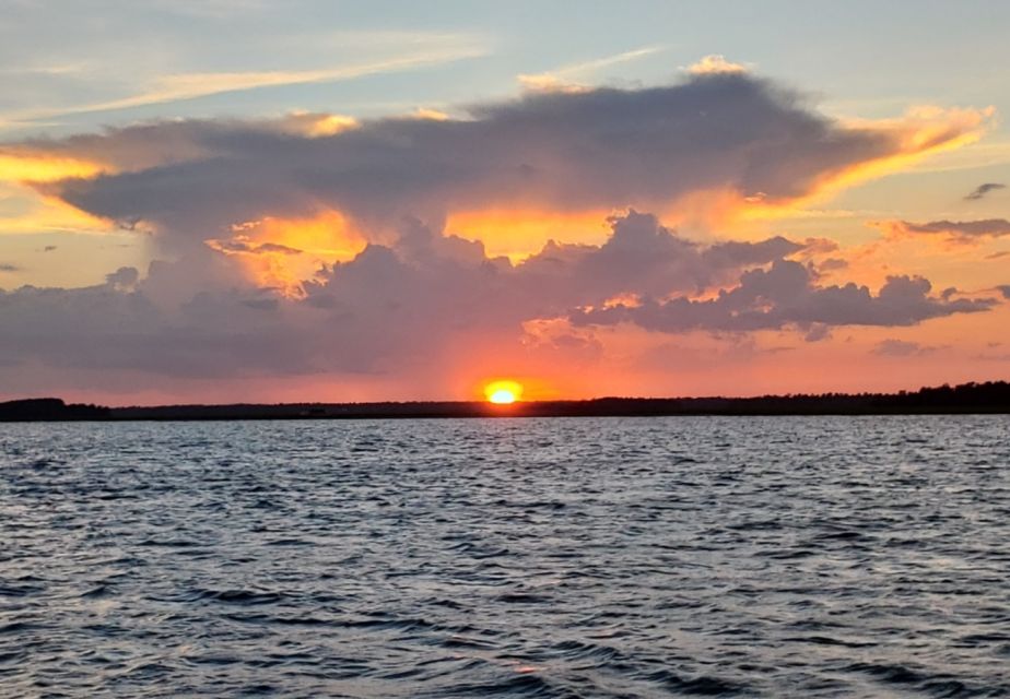 Hilton Head Island: Sunset Dolphin Watching Tour - Why This Tour Is Worth Considering