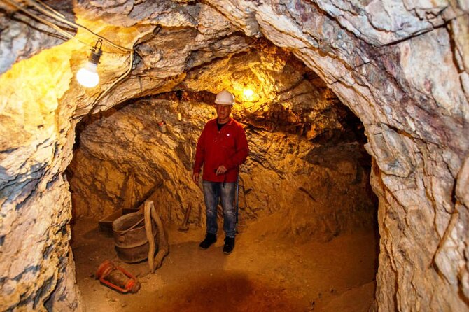 Historic 1880's Gold Mine Jeep Adventure near Scottsdale Phoenix - A Detailed Look at the Adventure