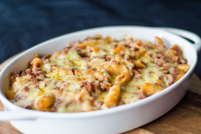 Historic Bites And Southern Delights - The Guide’s Role and Tour Atmosphere