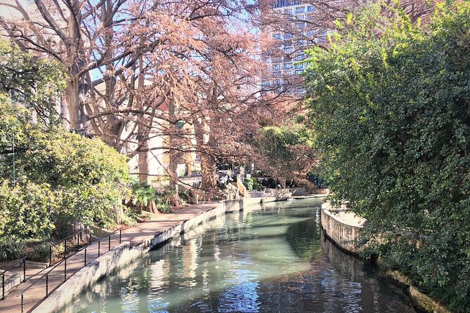 Historic Downtown & Riverwalk Walking Tour - What Makes This Tour Stand Out?