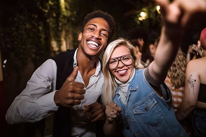 Historic & Haunted Pub Crawl Tour in Galveston - Introducing the Historic & Haunted Pub Crawl Tour in Galveston