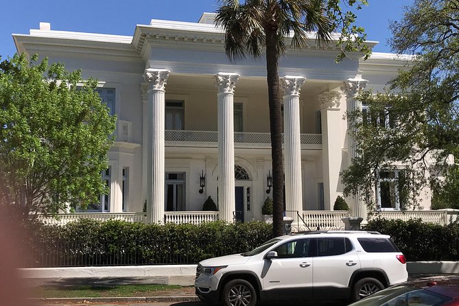 Historic Homes of Savannah Guided Walking Tour - Breakdown of the Itinerary