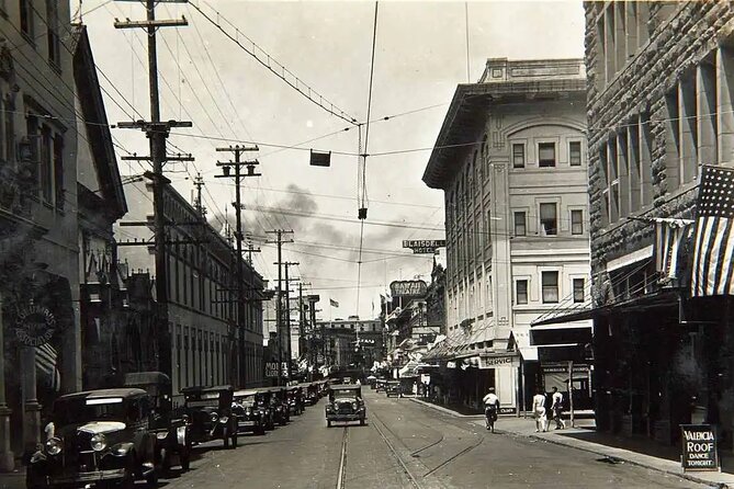 Historical Tour of Downtown Honolulu in Red Light District - The Guides: Your Key to the Experience