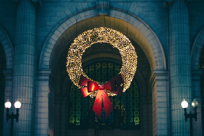 Holiday Lights Private Night Bus Tour of Washington DC - FAQ