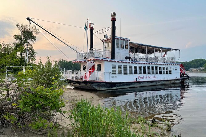 Holiday Nights Boat Ride in Saint Cloud Florida - An In-Depth Look at the Holiday Nights Boat Ride