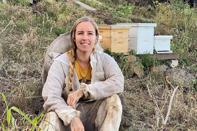 Honey Bee Adventure at the Maui Honey Bee Sanctuary - Key Points  
