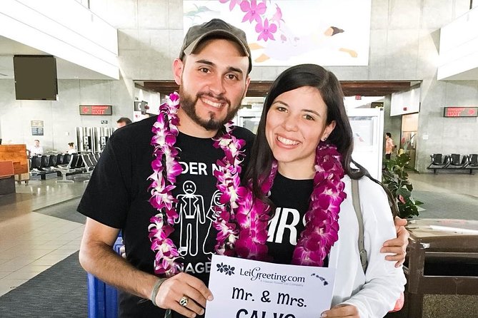 Honeymoon Airport Lei Greeting on Kahului Maui - Detailed Review of the Maui Airport Lei Greeting Experience