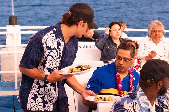 Honolulu Sunset & Friday Fireworks Dinner Cruise - Who Should Consider This Tour?