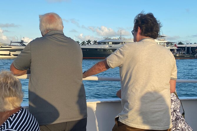 Hop-On Hop-Off Cruise Ticket in Bayside and South Beach in Miami - What Travelers Say About This Experience