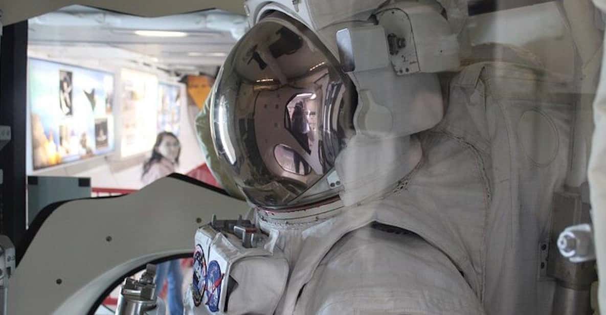 Houston: Driving Tour & NASA Space Center Ticket/Transport - Transport and Group Experience