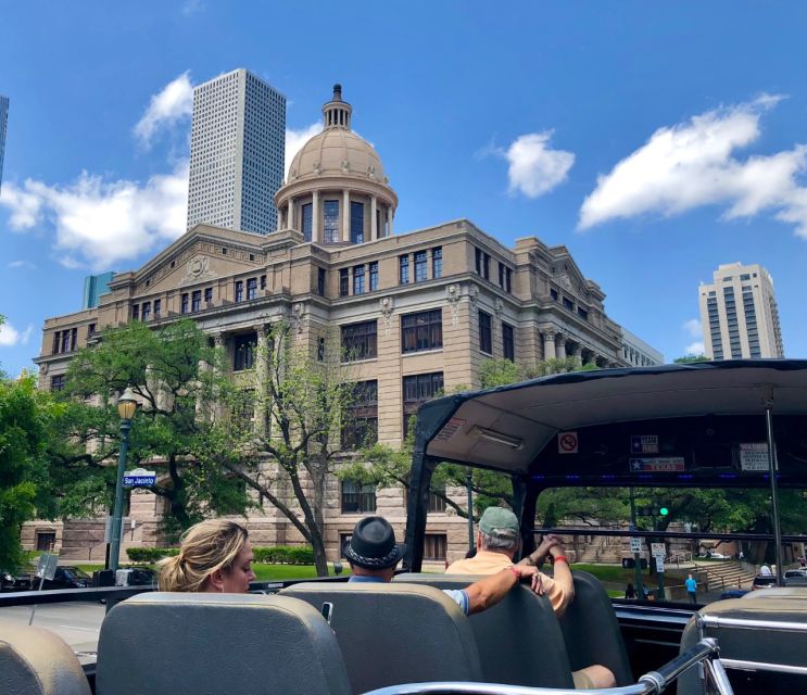 Houston: Guided City Tour by an Open-Top Double Decker Bus - Starting Point and First Impressions