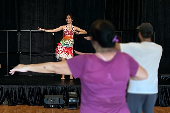 Hula Lesson on Maui (Basics) - Key Points  