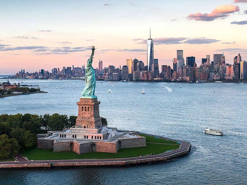 Iconic NYC: 9/11, Wall St, Liberty - What We Love About This Tour