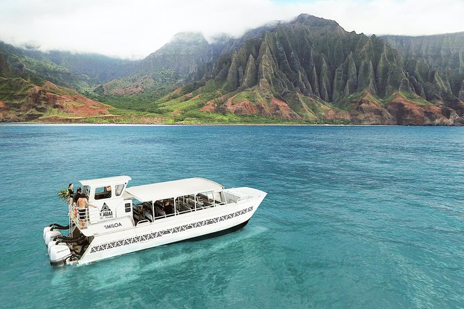 'Imiloa Express N Pali Snorkel Tour - Discover the Imiloa Express N Pali Snorkel Tour: A Water Adventure You’ll Remember