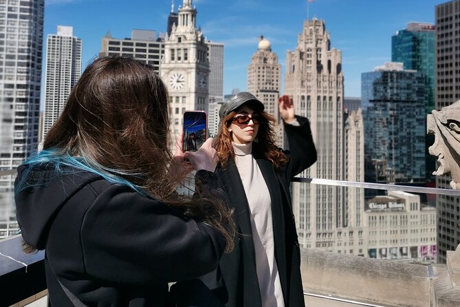 Insta Walk and Polaroid Photoshoot in Chicago - An In-Depth Look at the Experience