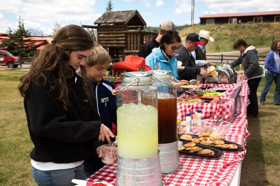 Jackson Hole: Dinner Cookout & Bridger-Teton Horseback Ride - FAQ