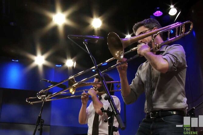 [Japanese Tour] Blue Note Jazz Night Tour (including a stroll around the West Village) - What the Tour Offers: A Deep Dive