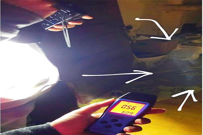 Jerome Ghost Adventure: Shuttle Tour using Ghost Hunting Equipment - Key Points