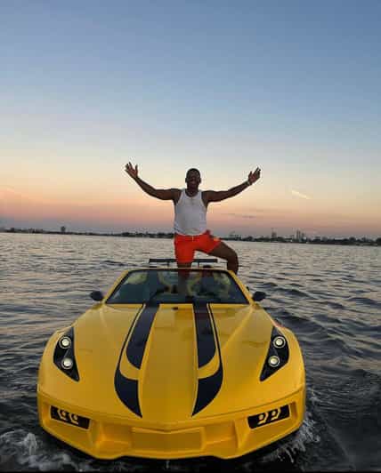 Jetcar Miami: 1 JetCar Rental | 1h | 250$ due at Check-in - The Itinerary in Detail