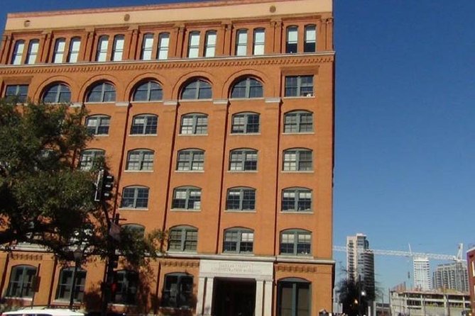 JFK Assassination Tour with Lee Harvey Rooming House - Transportation, Duration, and Group Experience