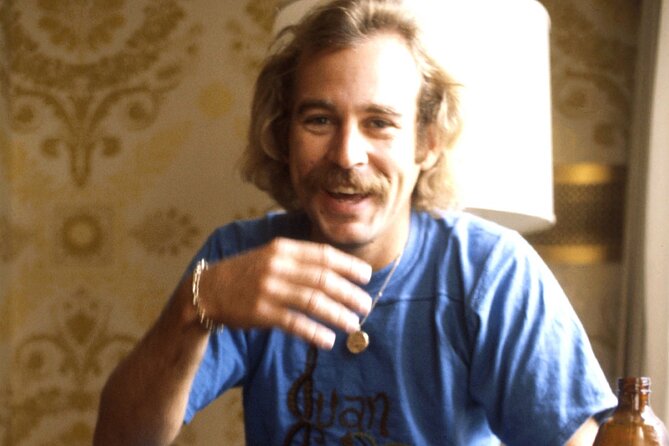 Jimmy Buffett Tour - Jimmy Buffett Tour: A Fun Walk Through Key West’s Parrothead History