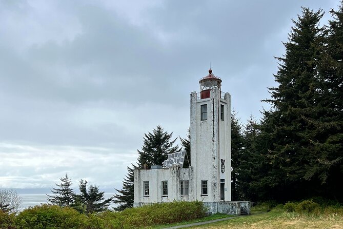 Juneau Lighthouse Tours - Whale watching & Lighthouse Combo - In-Depth Look at the Tour Experience
