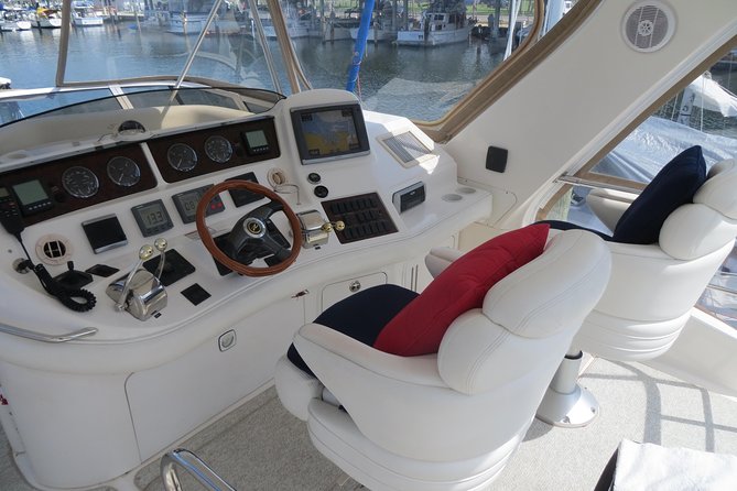 Jupiter Private Yacht Cruise with Captain/Stewardess - Frequently Asked Questions