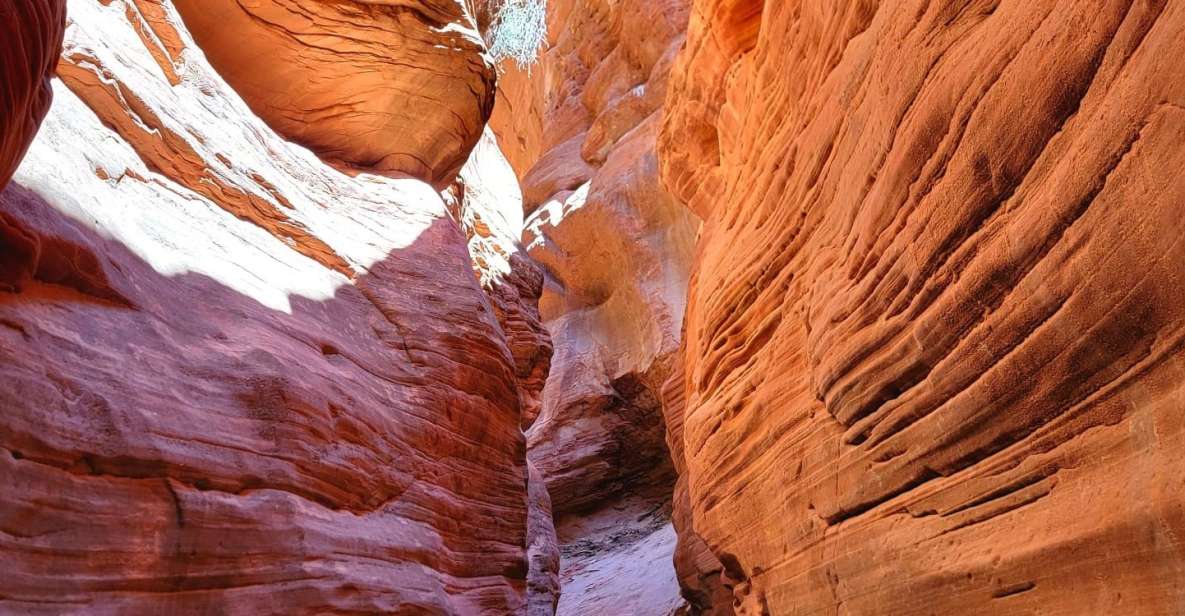 Kanab: Red Canyon Off-Road Jeep and Hiking Tour - What’s Included and What to Consider