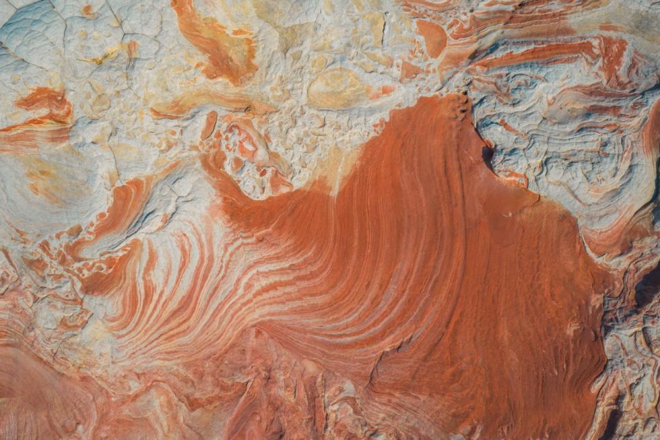 Kanab: White Pocket Tour & Hike - Key Points