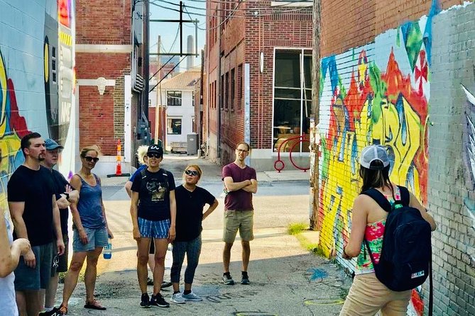 Kansas City Crossroads Art District and Westside Urban Hike - The Hidden Vantage of Observation Park