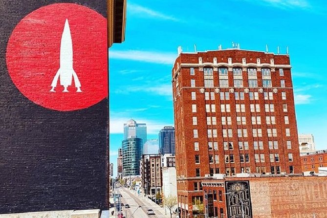Kansas City Crossroads Art District and Westside Urban Hike - Food and Refreshment Breaks