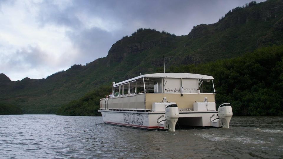 Kauai: Catamaran Sunset Cruise - Who Should Consider This Tour?