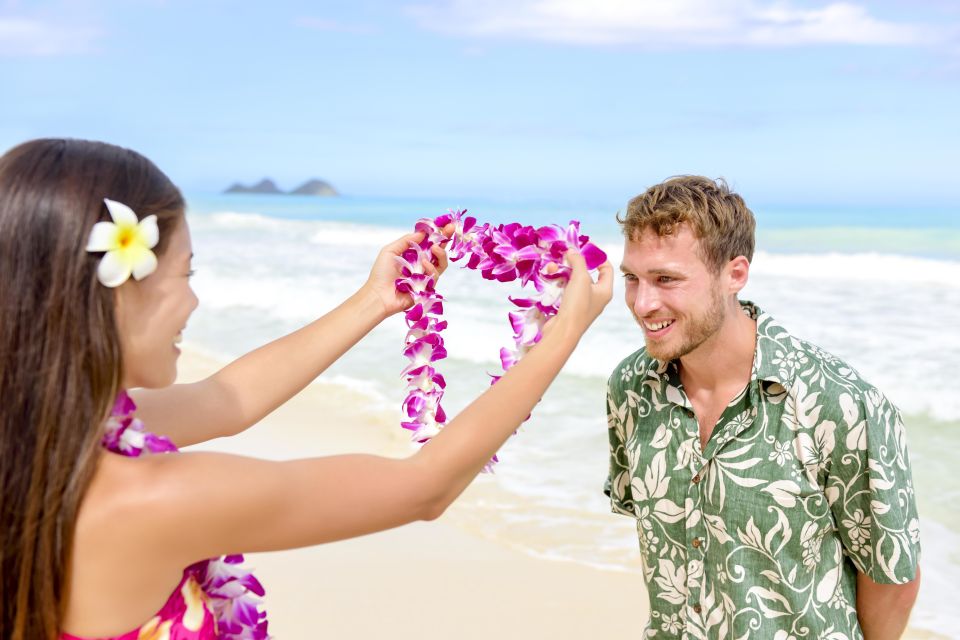 Kauai: Lihue Airport Honeymoon Lei Greeting - The Cultural Significance and Extras