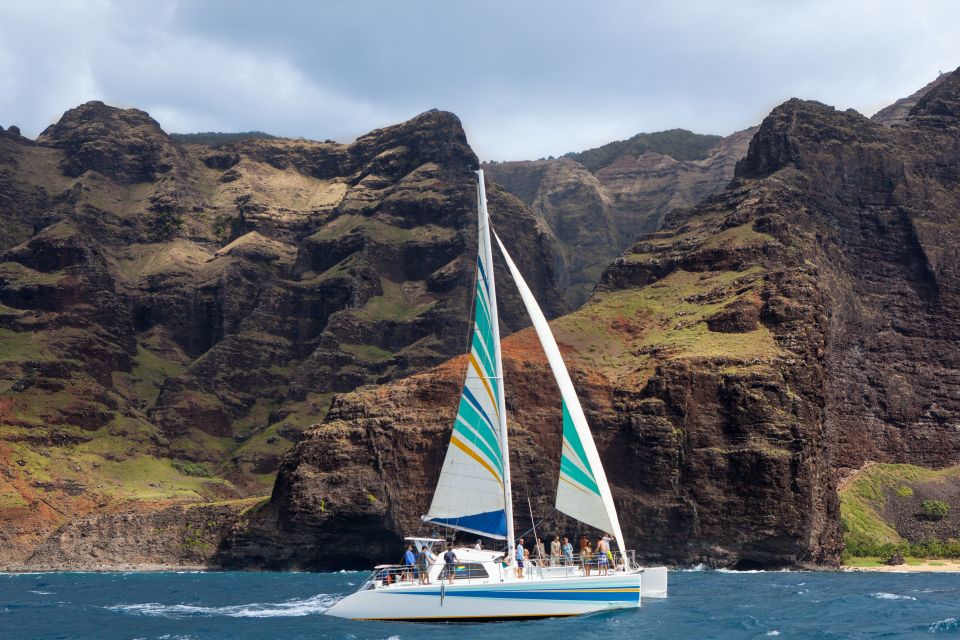 Kauai: Napali Coast Sail & Snorkel Tour from Port Allen - The Experience in Detail